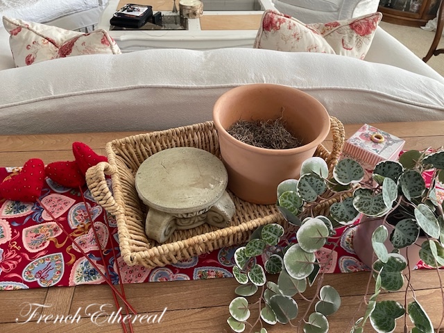 Create a Quick & Easy Valentine Topiary Vignette on a Budget