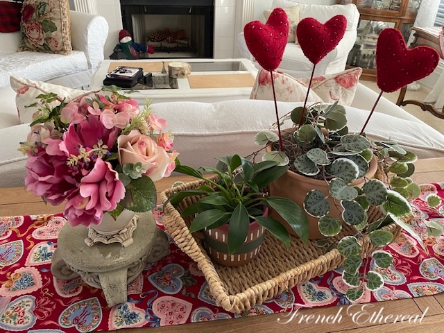 Create a Quick & Easy Valentine Topiary Vignette on a Budget